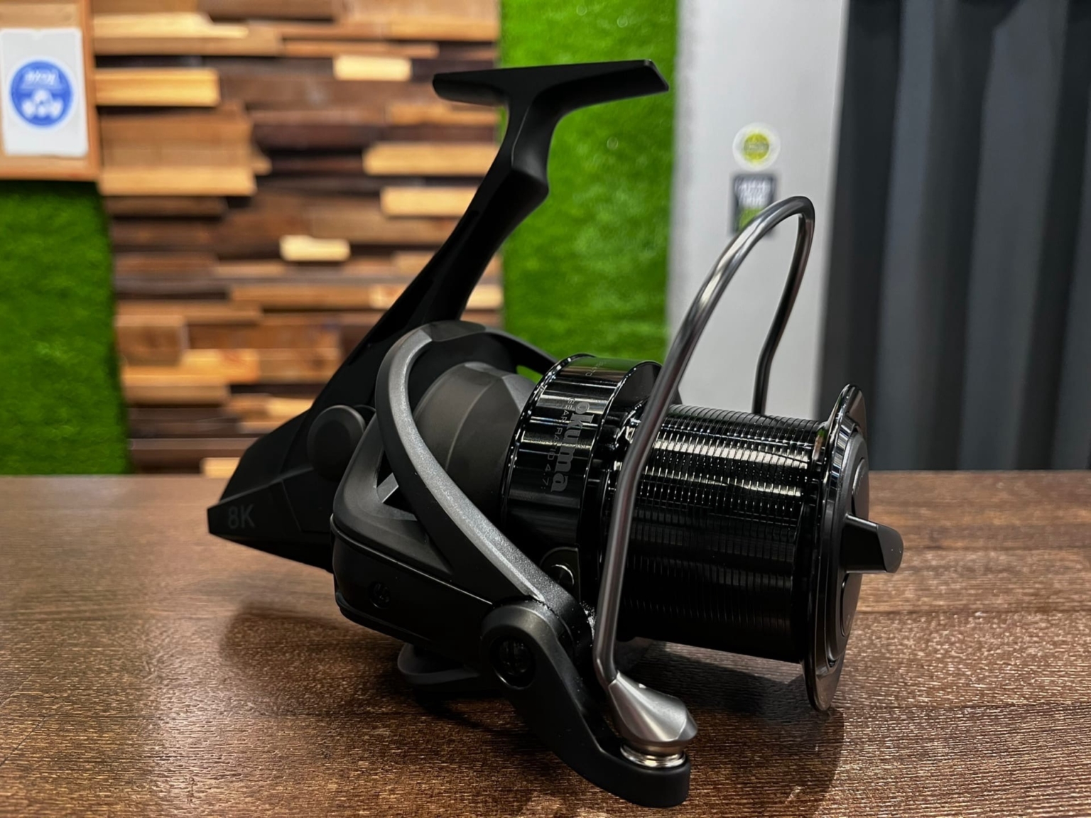 Обзор карповой катушки Okuma 8K Carp